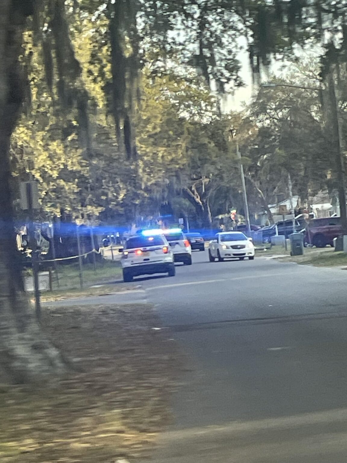 Leesburg Police Searching for Shooting Suspect - Inside Lake