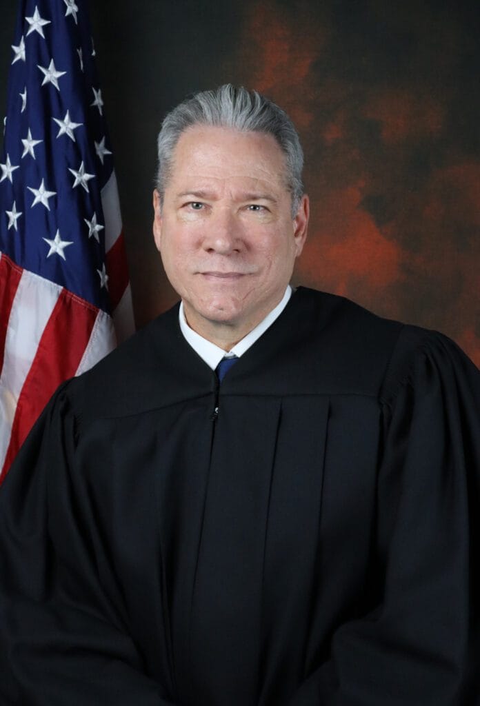 Suspect in Mount Dora slayings mentally incompetent, judge rules ...